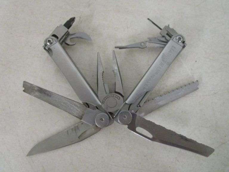Leatherman Wave & Eddie Bauer Multi-Function Tools - Oberman Auctions