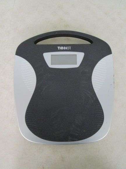 Conair Thinner Digital Scale - Oberman Auctions