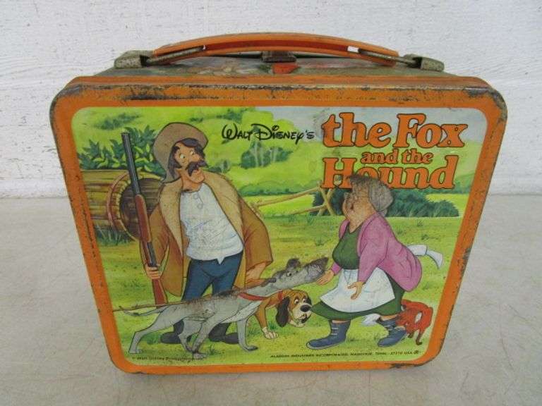 Aladdin The Fox and the Hound Lunch Box - Oberman Auctions