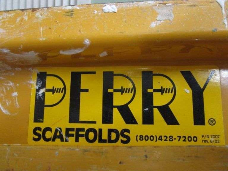 Perry 6 Ft. Bakers Style Scaffold on Wheels - Oberman Auctions