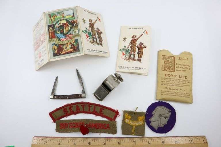 Boy Scout Memorabilia; 1939 & 1940 Member Cards, Western Pocket Knife ...