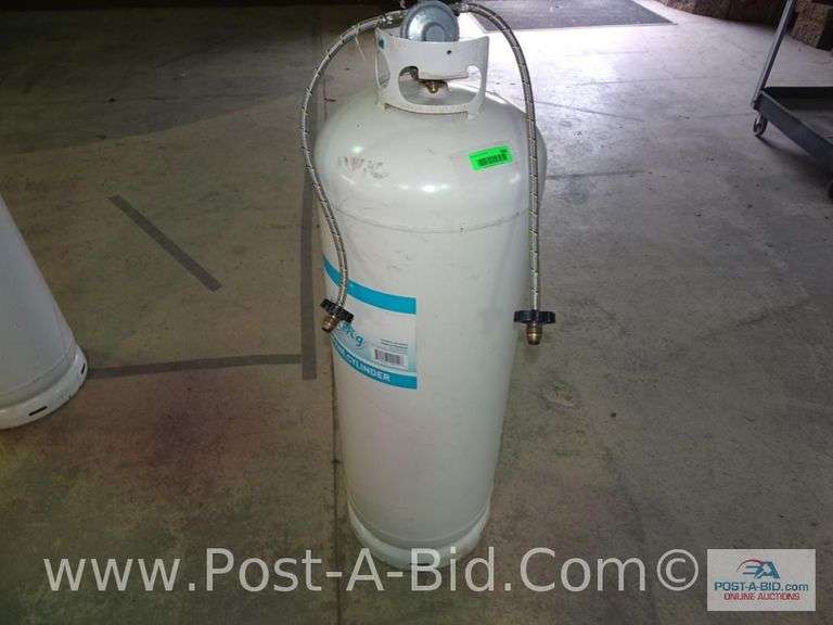 100 lb. Propane Tank - Elsenpeter Auctions & Real Estate, Inc. dba Post ...