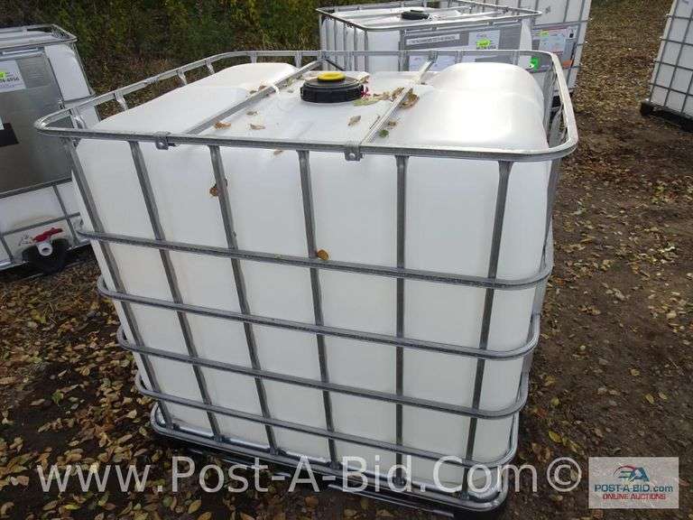 250 Gallon Poly Tank With - Elsenpeter Auctions & Real Estate, Inc. dba ...