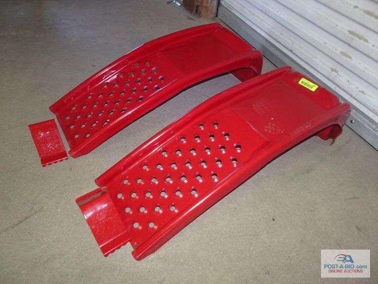 Red Car Ramps Heavy Duty - Elsenpeter Auctions & Real Estate, Inc. dba ...