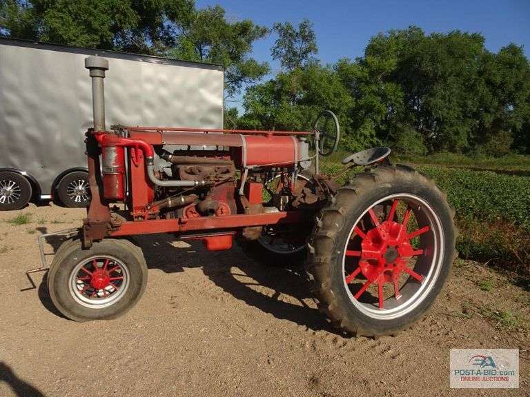 Farmall Regular Tractor With N - Elsenpeter Auctions & Real Estate, Inc ...