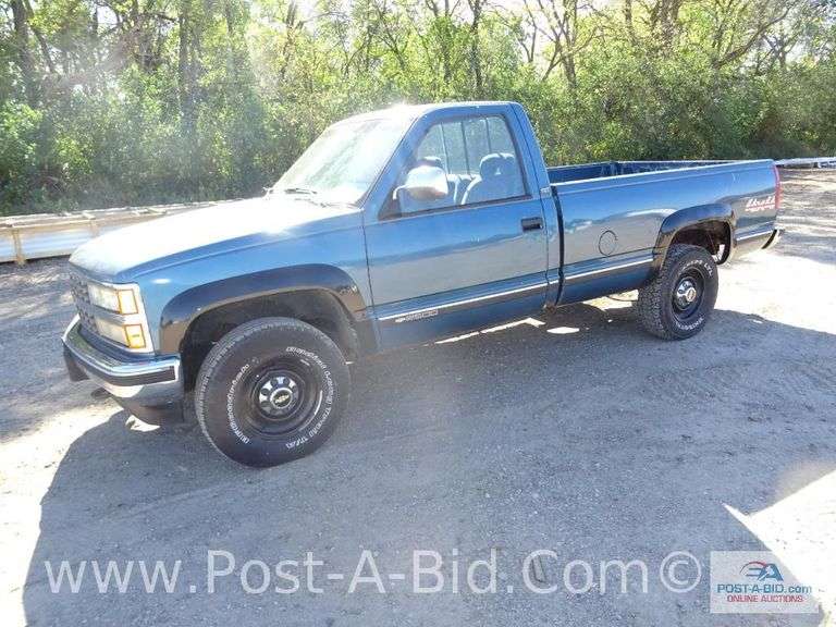 1992 Chevy K2500 4 x4 Truck, W - Elsenpeter Auctions & Real Estate, Inc ...