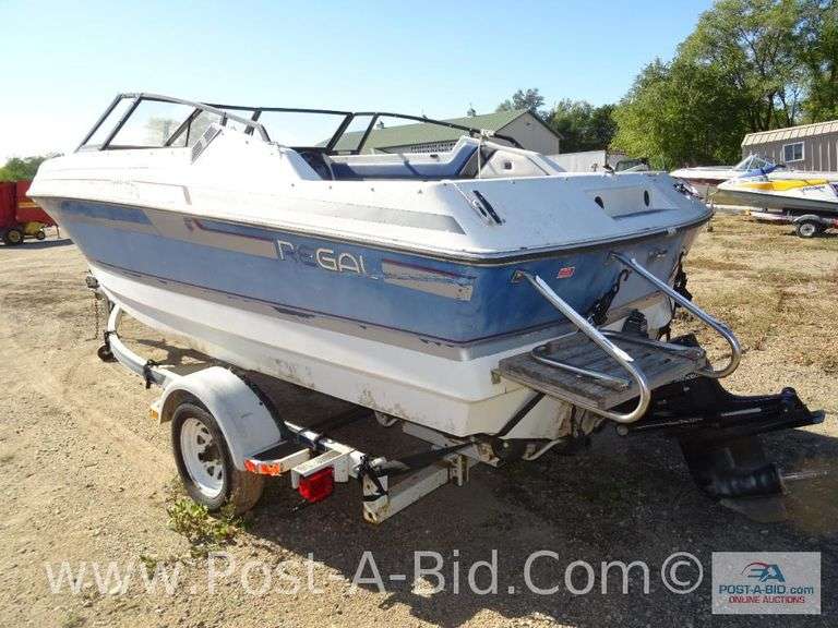 1989 Regal 19' Sebring Boat, O - Elsenpeter Auctions & Real Estate, Inc ...