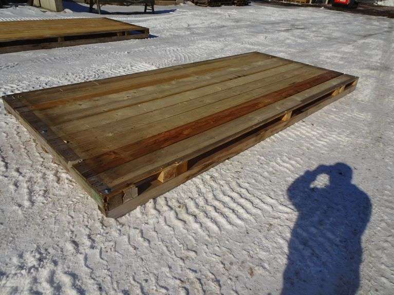 6'6" x 14'8" Large Wood Pallet. - Elsenpeter Auctions & Real Estate ...
