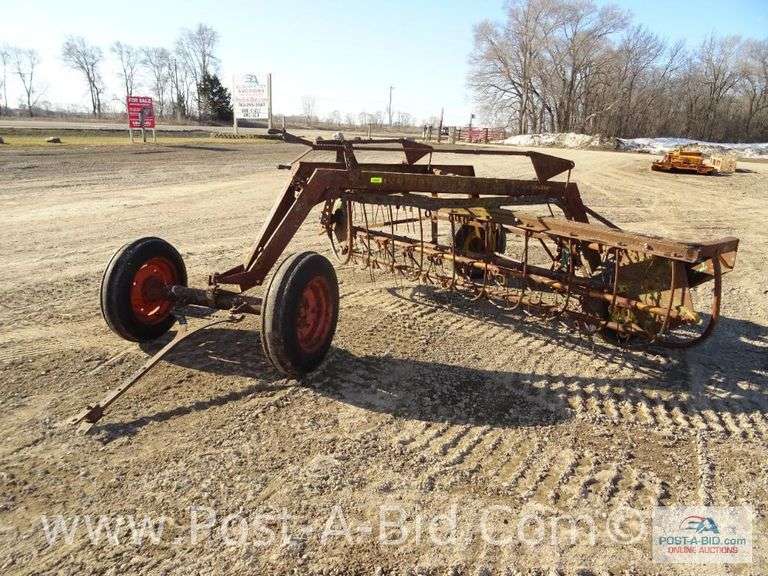Minnesota #5 5 Bar Side Rake - Elsenpeter Auctions & Real Estate, Inc ...