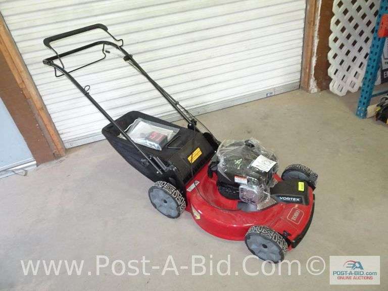 Toro Model 21442 22" Recy - Elsenpeter Auctions & Real Estate, Inc. dba ...