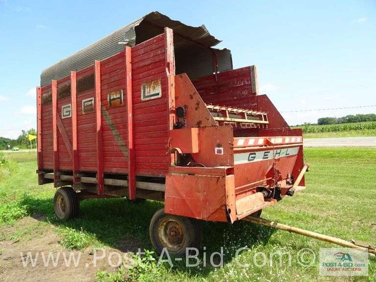 GEHL Chopper Box 540 PTO, With - Elsenpeter Auctions & Real Estate, Inc ...