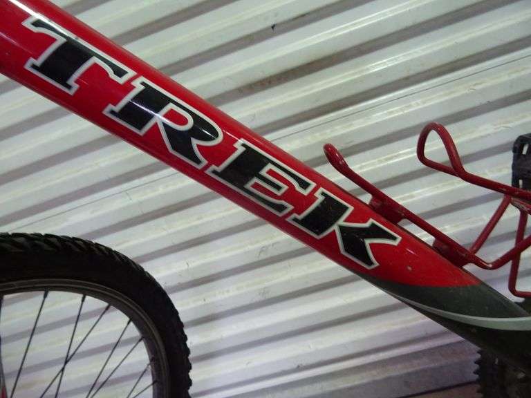 Trek Alpha 4100 Mountain Bike. - Elsenpeter Auctions & Real Estate, Inc ...