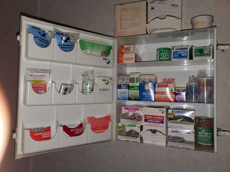 Zee First Aid wall-mount cabinet - Parrott Marketing Group