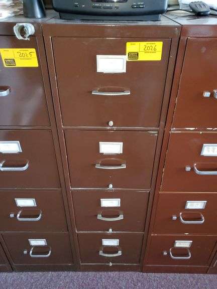 Han 4-drawer brown filing cabinet, good condition - Parrott