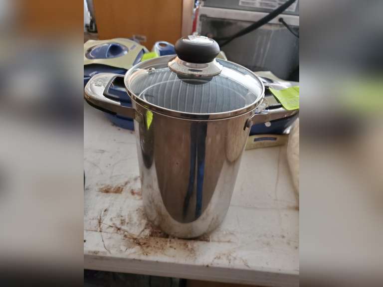 Oneida upright noodle cooking pot - Parrott Marketing Group