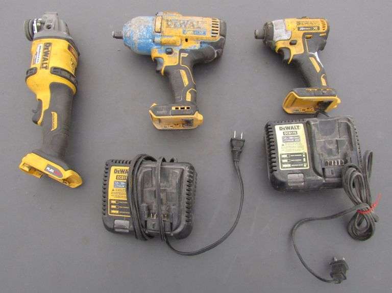 Z-1012 Dewalt Power Tools - Pickett Auction Service