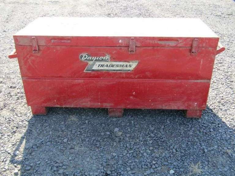 E-303 Dayton Tradesman Job Box - Pickett Auction Service