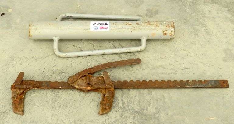 Z-564 Post Pounder + Fence Stretcher - Pickett Auction Service