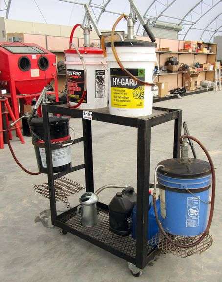 Z-1457 Mechanics Lube Cart - Pickett Auction Service