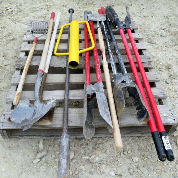 Z-1225 Post Hole Diggers + Hand Tools - Pickett Auction Service
