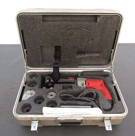 A-382 Milwaukee Magnum Holeshooter + Tri Tool Tube Squaring Tool ...