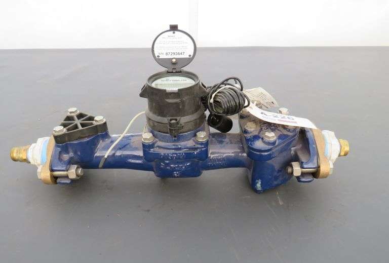 A-226 Sensus Omni Flow Meter - Pickett Auction Service