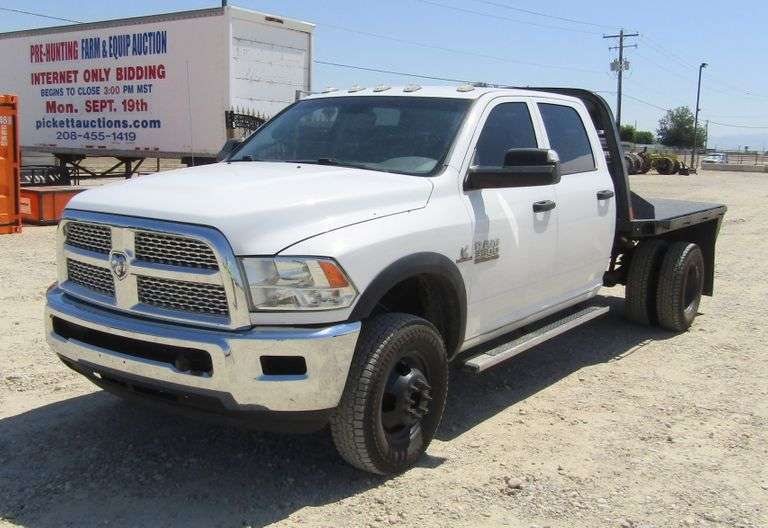 Y-492 2017 Dodge RAM 3500 Flatbed 4X4 Pickup - Pickett Auction Service
