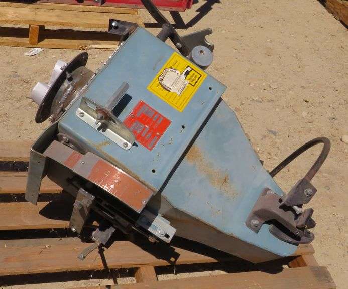 X-1514 Manual Bagging Head - Pickett Auction Service