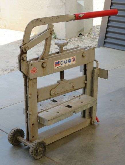 Y-933 Brick / Block Cutter - Pickett Auction Service