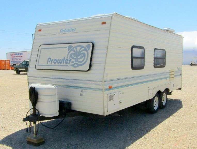 Y-825 1994 Prowler Camp Trailer - Pickett Auction Service