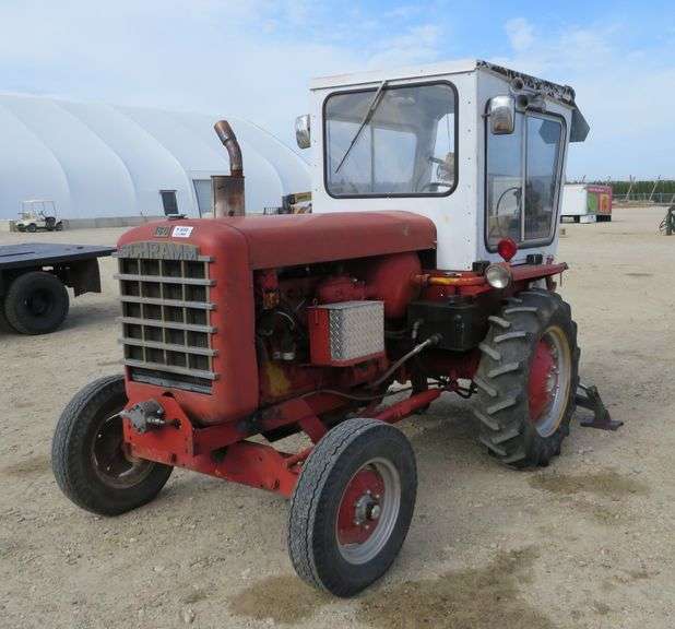 Y-690 1980 Schramm 160 Tractor - Pickett Auction Service