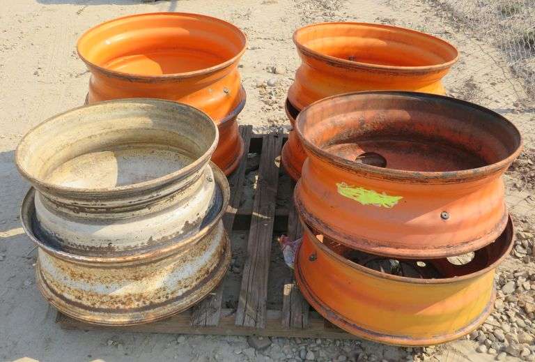 Y-1627 Steel Bud Truck Wheels - Pickett Auction Service