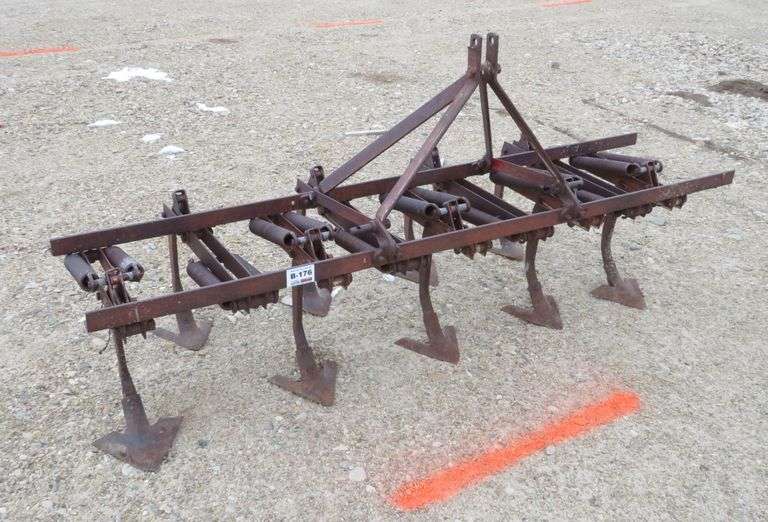 B-176 Ferguson 3-Point Cultivator - Pickett Auction Service
