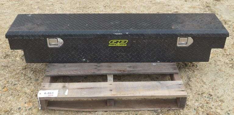 A-861 Quad Box Toolbox - Pickett Auction Service