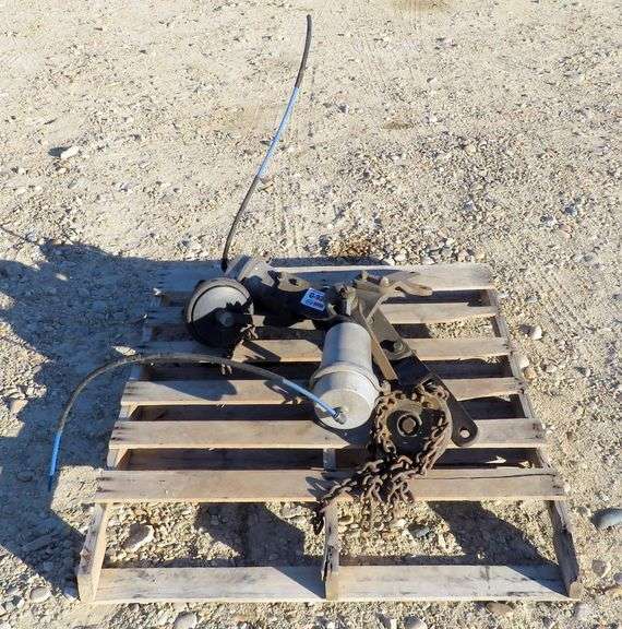 G-925 Automatic Chains - Pickett Auction Service