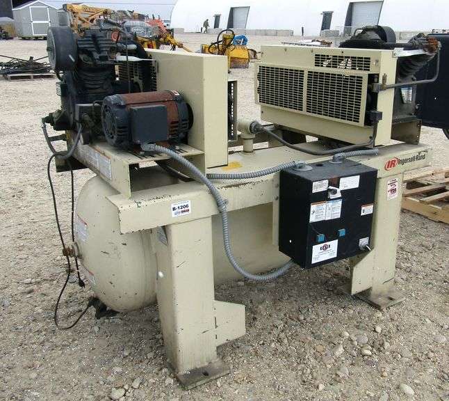 B-1206 Ingersoll-Rand Dual Head Compressor - Pickett Auction Service