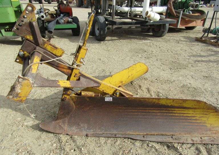 B-1216 3-Point Ditcher - Pickett Auction Service
