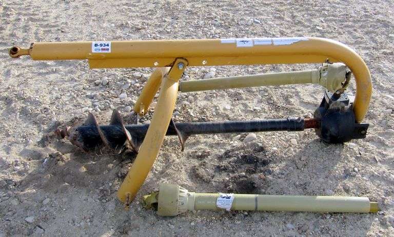 B-934 3-Point Auger - Pickett Auction Service