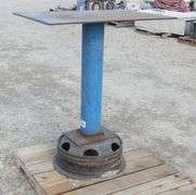 B-495 Custom Shop Table - Pickett Auction Service