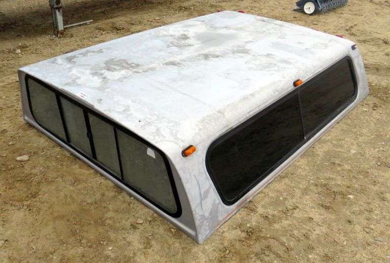 D-407 Raven Camper Shell - Pickett Auction Service