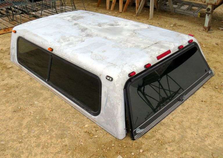 D-407 Raven Camper Shell - Pickett Auction Service