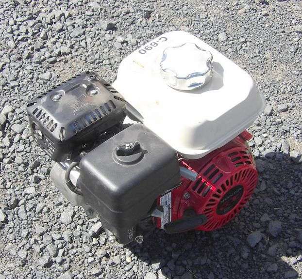 C-690 Honda Gas Engine - Pickett Auction Service