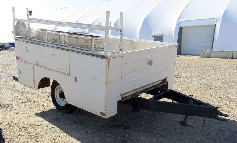 D-1260 Service Bed Trailer - Pickett Auction Service