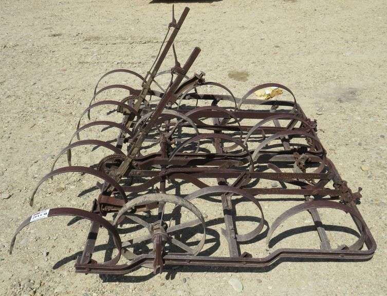 D-1142 Horse Drawn Spring Tooth Harrow - Pickett Auction Service