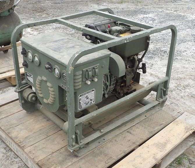 C-482 Military Diesel Generator - Pickett Auction Service