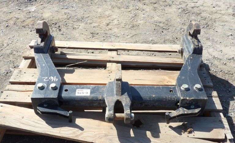 C-576 3-Point Quick Attach - Pickett Auction Service