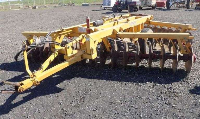 C-497 Domries 11' 6" Offset Disc - Pickett Auction Service