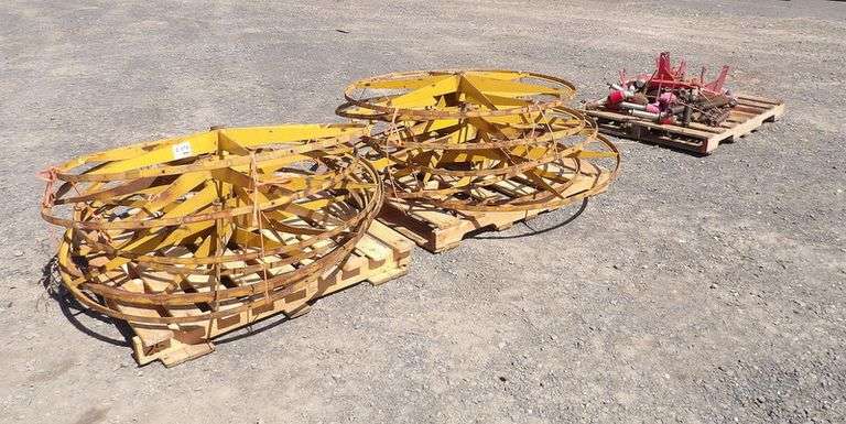 C-578 Darf Hay Rake Parts - Pickett Auction Service