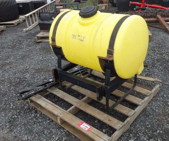 C-485 3-Point Spray Tank - Pickett Auction Service