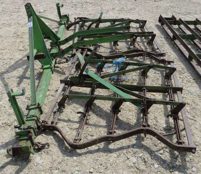 D-966 3-Point 2 Section Harrow - Pickett Auction Service